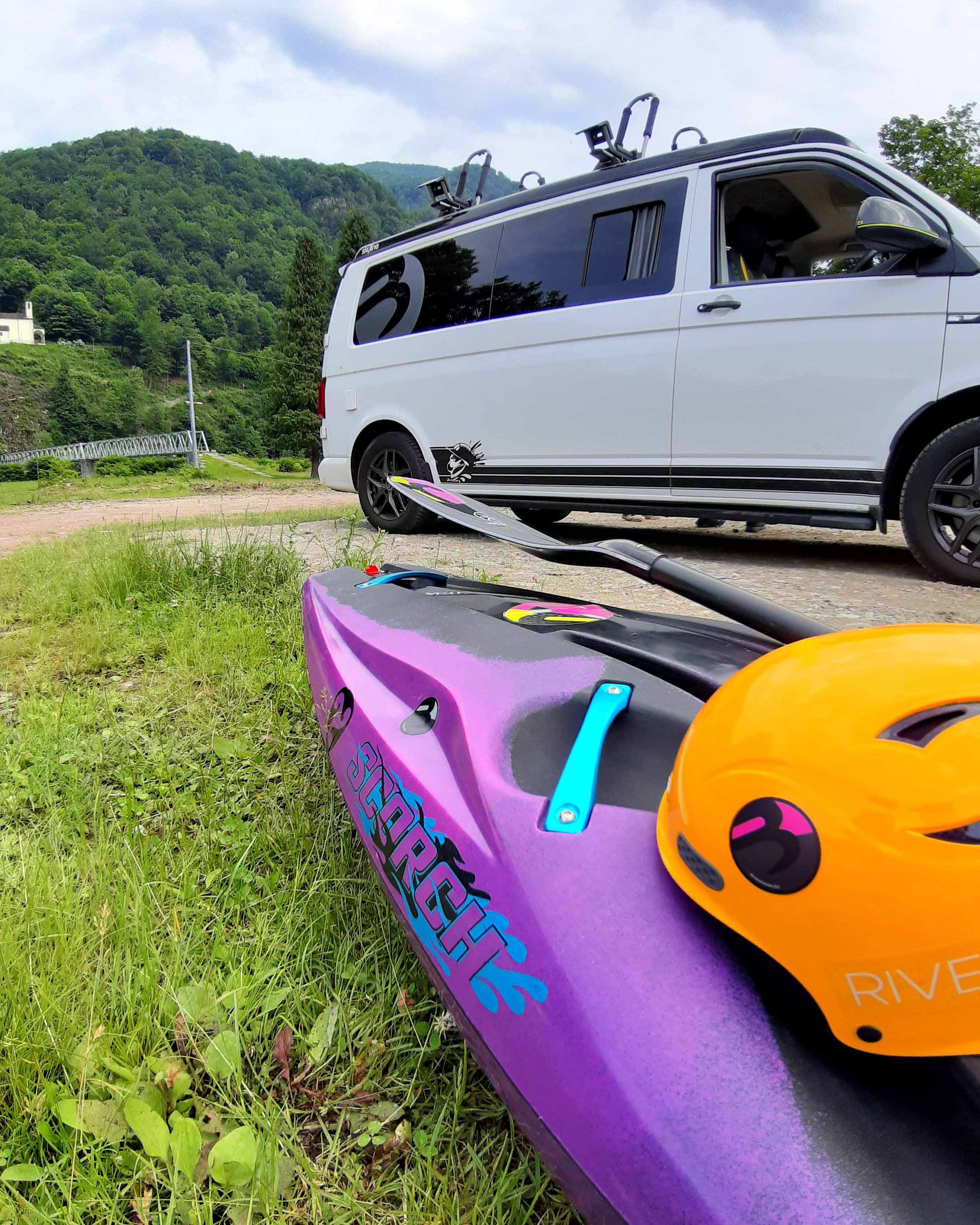 NEW BOSSKAYAK SHOWROOM IN VALSESIA – BOSS KAYAK